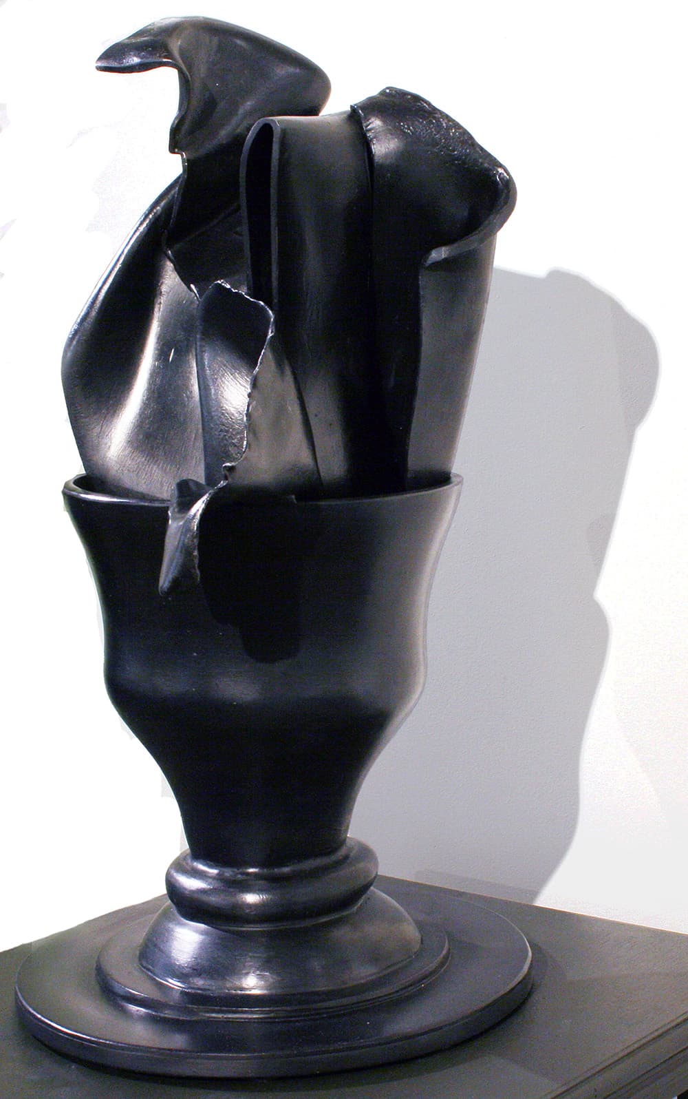 Isla Burns | Wallace Galleries